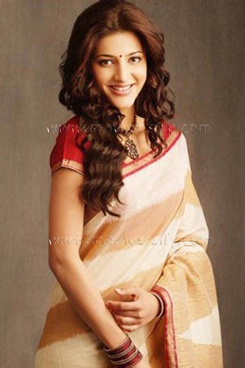 Shruti Hassan In Saree Veethi