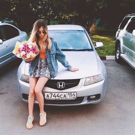 Accord Дорогие прекрасные любимые восхитительные девушки Поздравляем вас с