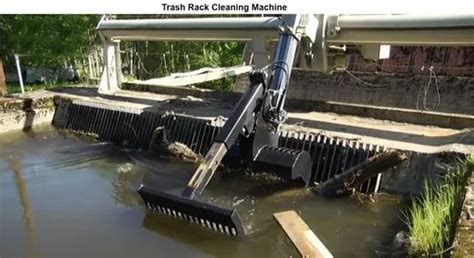 Three Phase Trash Rack Cleaning Machine 415 V At Rs 3000000 Piece In