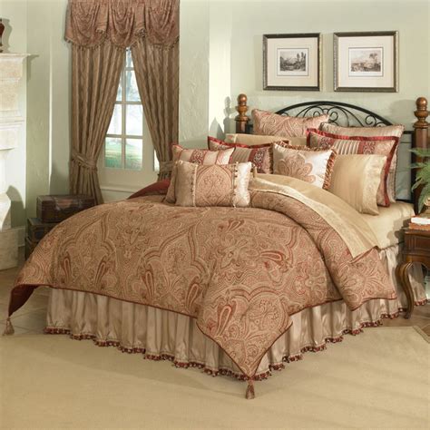 Castille 4 Piece King Size Comforter Set Contemporary Comforters