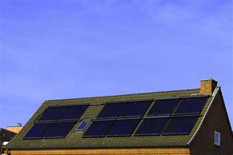 Panneau solaire faut il monter en série ou en parallèle
