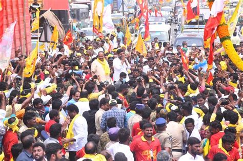 Nara Lokesh సత్తెనపల్లిలో కొనసాగుతున్న యువగళం పాదయాత్ర Yuvagalam