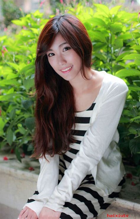 美女秀场直播间表演 美女直播 视频直播 嗨秀娱乐