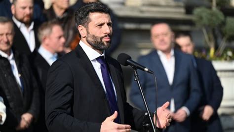 SEDNICA SKUPŠTINE GRADA BEOGRADA ODLOŽENA ZA 1 MART Šapić Ako ne