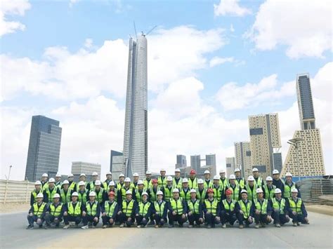 一带一路上的中建青年 见道网