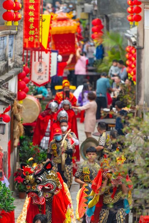 图集｜庙会醒狮闹春，大鹏年味正浓文化来源新区