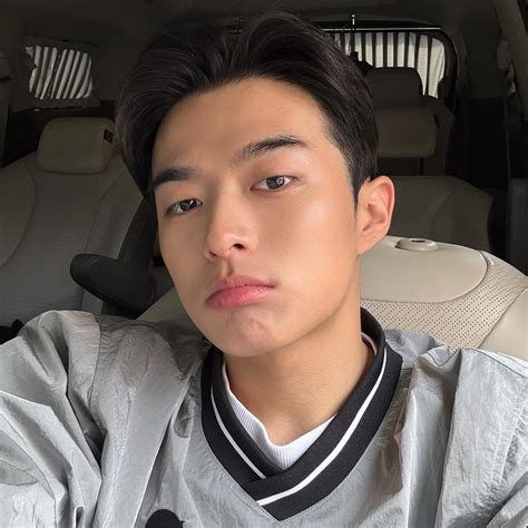 손상연 02ssy • Instagram Photos And Videos