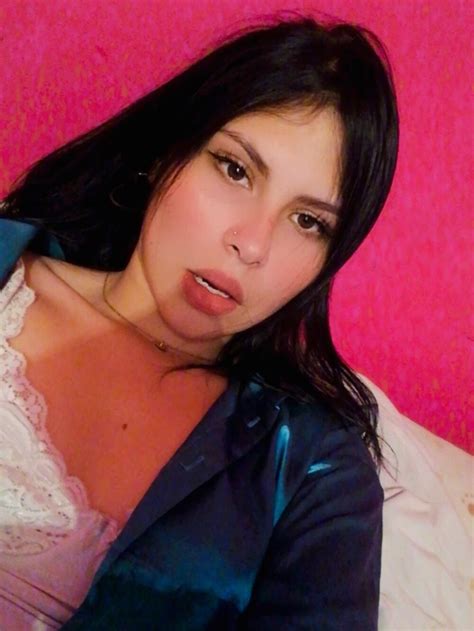 Aline Jenna Cam Model Free Live Sex Show And Chat Stripchat