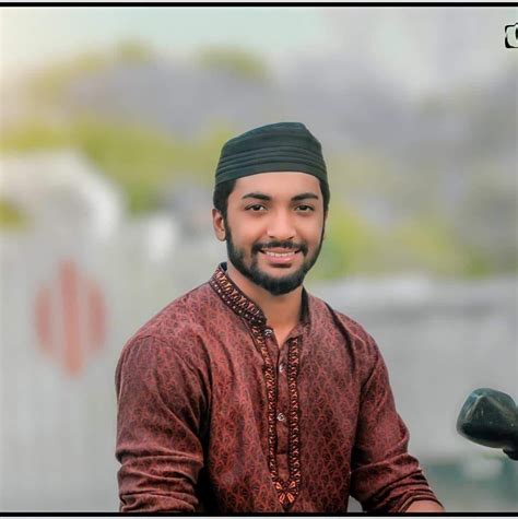 নিশান অফিসিয়াল Magura Ilvei