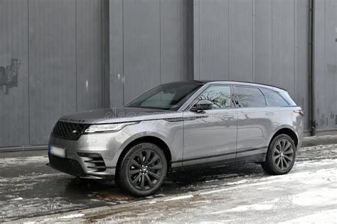 Big Silver Grey British 4wd Compact Luxury Crossover Car Range Rover