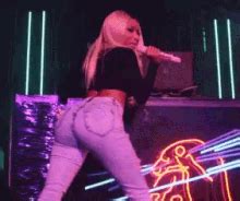 Nicki Minaj Twerking Naked S Tenor