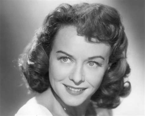 Shady Facts About Paulette Goddard The Infamous Gamin