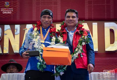 Regreso triunfal Héctor Garibay en casa orgullo de Oruro y Bolivia