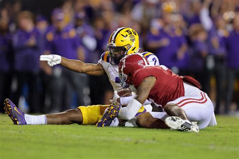 5 Best Lsu Vs Alabama Memes You Cant Miss Ahead Of Week 10 Showdown