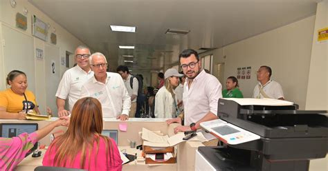 Los ‘ruidos Tras La Salida De Luis Carlos Leal De La Supersalud Este