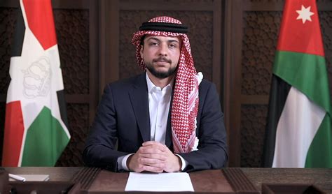 ولي العهد عبر إنستغرام جعله الله عاما ملؤه الأمل والخير والسلام مدار