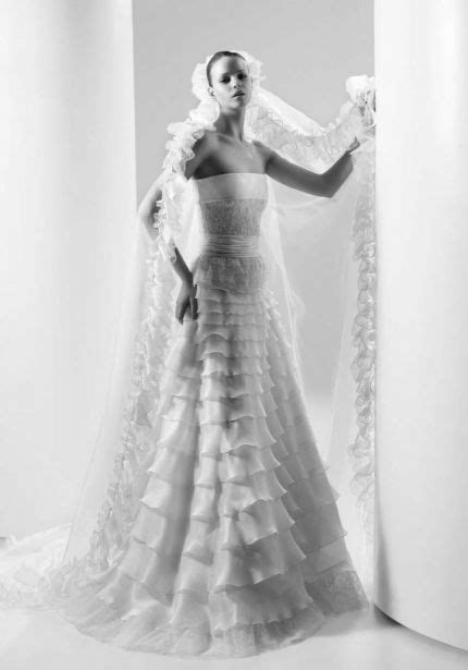 Valentino Wedding Dress Hk Bridal Gown Hong Kong Designer Bridal Room