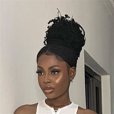 Casia🌹 Maycasia • Threads Say More