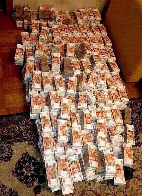 лёгкая подработка Montones De Dinero Fajos De Billetes Imagenes De