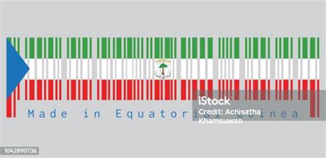바코드는 적도 기니 녹색 흰색과 빨간색 파란색 삼각형 및 팔의 국가 외 투의 삼 색 깃발의 색을 설정합니다 텍스트 적도 기니에서 만든 개념에 대한 스톡 벡터 아트 및 기타