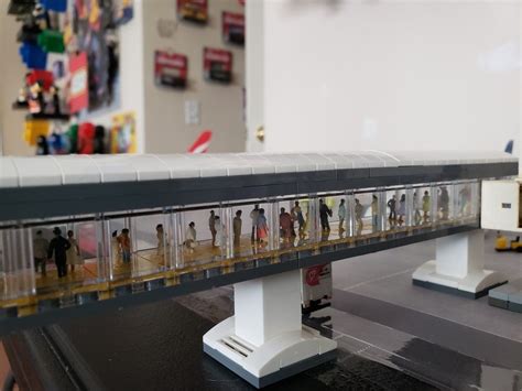 N Scale Trains Airport