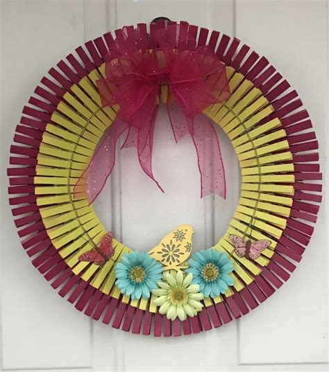Pin By Mary Destefano On Clothes Pins Wreath Clothes Pin Crafts