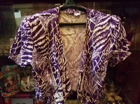 Костюм — ціна 70 грн у каталозі Костюми зі спідницею Купити жіночі речі