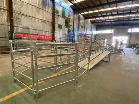 Cattle Loading Ramp Trailer For Cow Transport Buy Livestock Loading