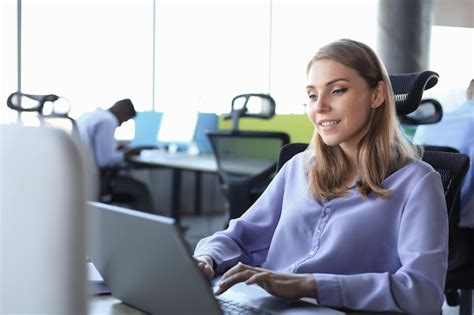 Premium Photo Modern Business Men Analyzing Stock Market Data While Working In The Office
