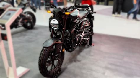 HONDA CB R Review YouTube