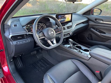 2023 Nissan Altima Review Update