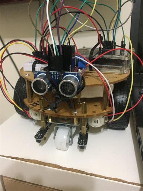 Mcu自學雜記 Arduino 25 循跡辨識模組tcrt5000二輪智能車系統。