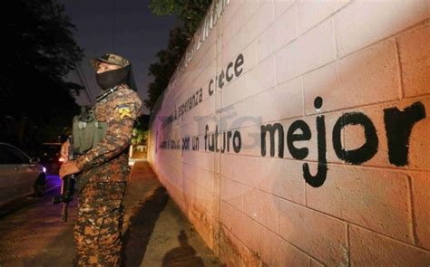 Gobierno Cierra Soyapango Con Un Cerco De Agentes De Seguridad Como Parte De La Fase