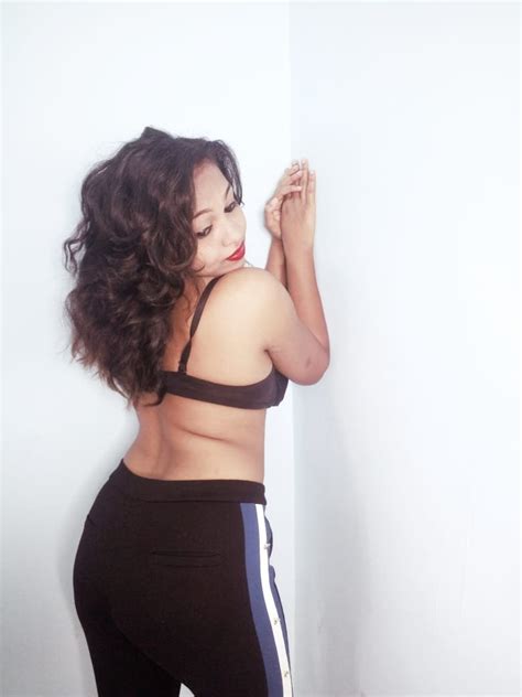 Sneha Live Sex Indian Escort In Mumbai