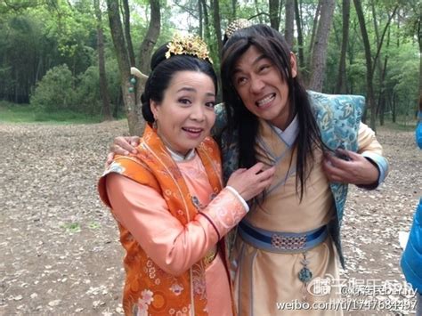 还记得《还珠格格》里的皇后吗？她现在长这样凤凰网娱乐凤凰网