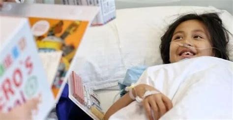 在现场 “英雄能量包”温暖病房，新疆先心病患儿术后两周陆续出院腾讯新闻