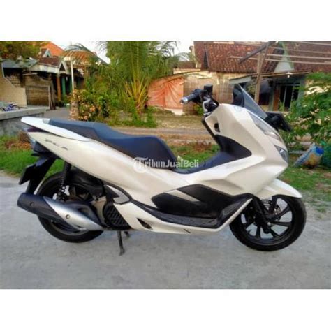 Motor Honda Pcx Bekas Tahun Surat Lengkap Taat Pajak Harga Nego Siap Pakai Di Gresik