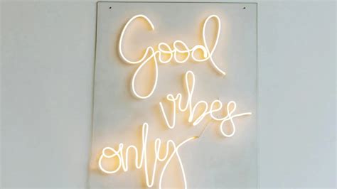 How To Fix Neon Beer Sign