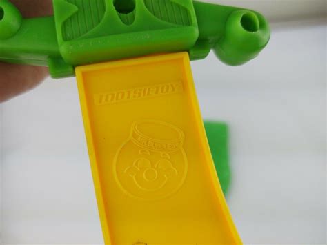 Vintage Tootsietoy Mr Bubbles Bubble Sword Toy Green With Yellow Blade