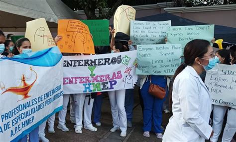 Personal De Salud De Primera Línea Exigen Plazas De Trabajo