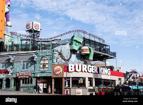Burger King Restaurant On Cliffton Hill In Niagara Falls Ontario