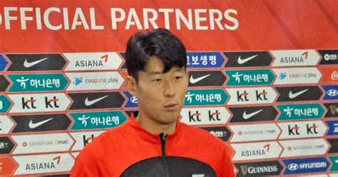 카메룬전 손흥민 어떤 말로도 강인이 위로 못 하지만하나를 위한 팀은 위험