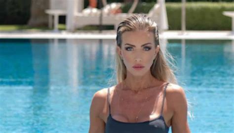 Laura Figueiredo mostra se ousada e fãs reagem Uma diva como sempre