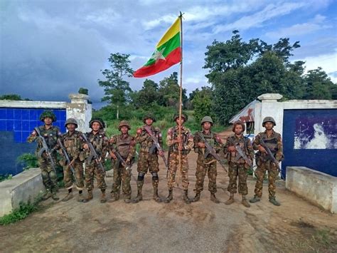 နောင်ချို မိုးကုတ်လမ်းရှိ ဒိုးပင်ရွာကို စစ်တပ် သိမ်းပိုက်ပြီး အနီးအနားကျေးရွာများအား ဆက်လက