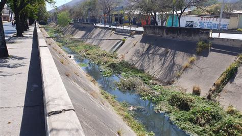 La Municipalidad Realiza La Limpieza Del Canal Yrigoyen Noticias