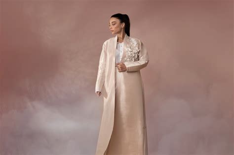 Pink Blush Abaya Zaina Elyas