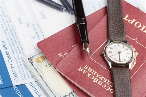 Таможня Бермудские острова ограничения декларирование валюты ввоз денежных табак