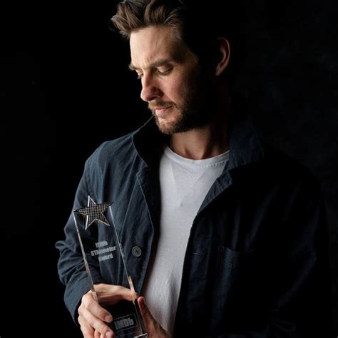 Пин на доске Ben Barnes