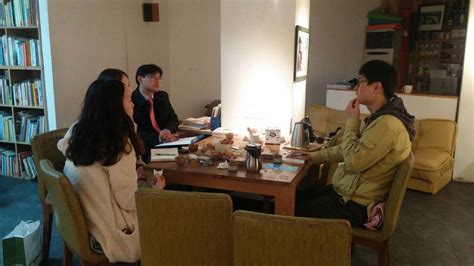 책방이음and나와우리 도서관과 서점은 좋은 벗입니다 동네 도서관과 서점이 만나서 서로의 안부를