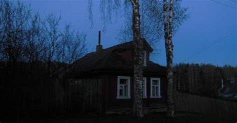 “Ела в къщата на баба вечерта…” бащата прочел бележката наредил на жена си да остане вкъщи и